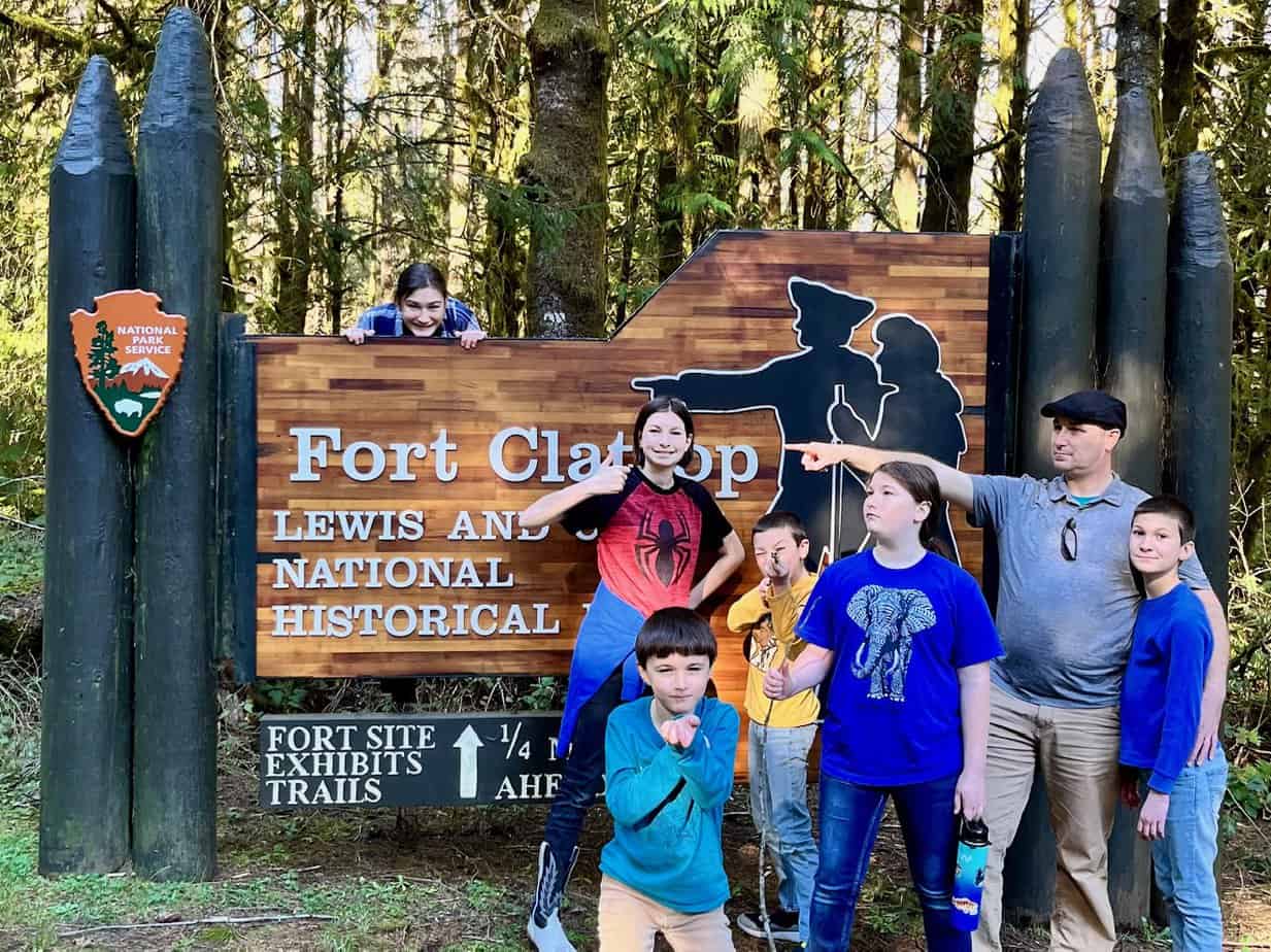 Kids at Fort Clatsop: Lewis and Clark National Historical Park - Dinkum ...