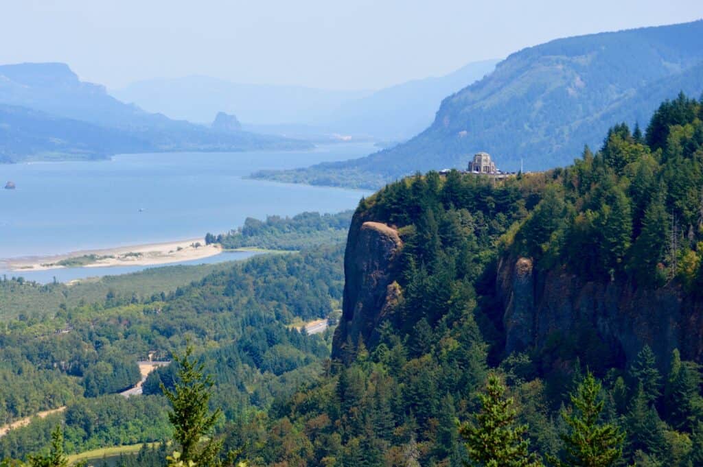 17 Best Portland Oregon Day Trips for Families - Dinkum Tribe