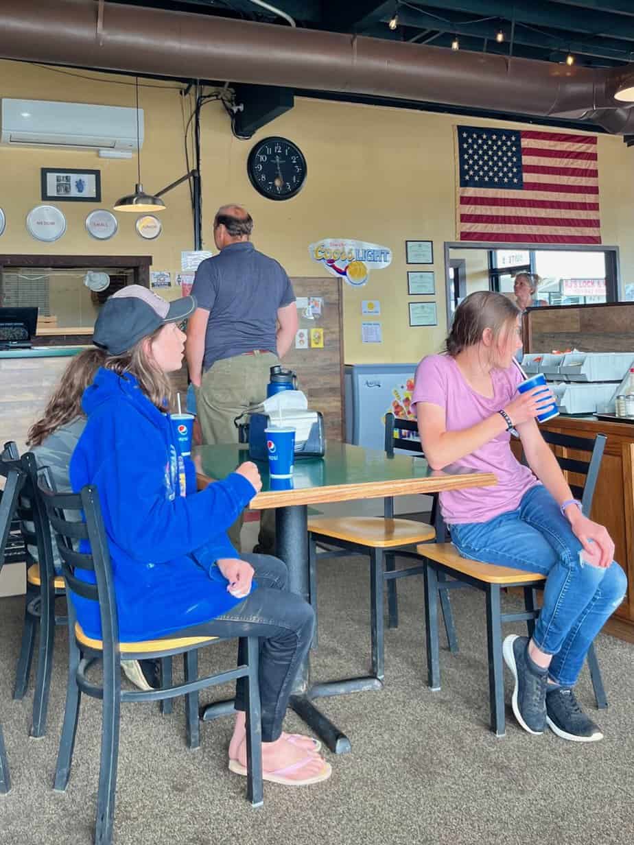 41+ Easy Family Road Trip Lunch Ideas & Snacks - Dinkum Tribe