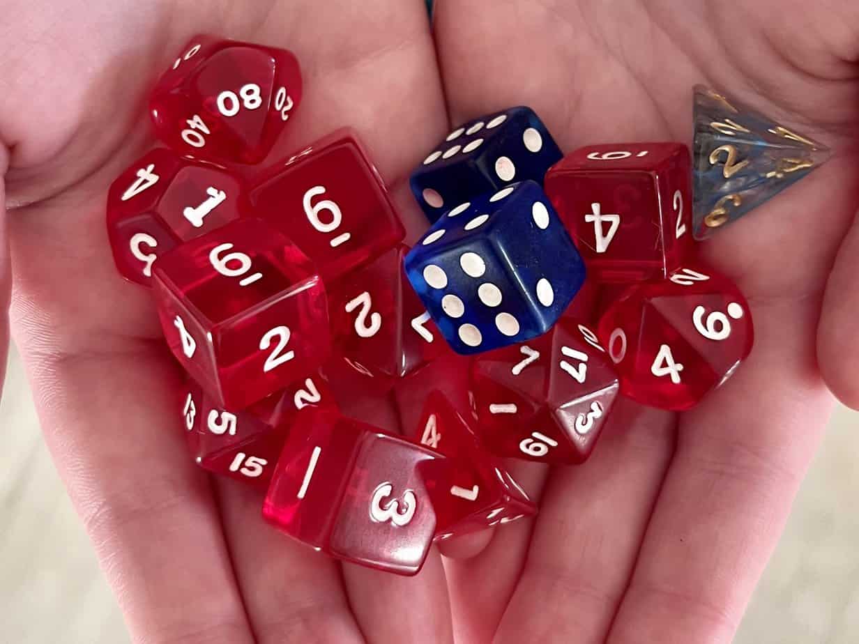 75+ Best Gifts for Dungeon Masters and D&D players - Dinkum Tribe