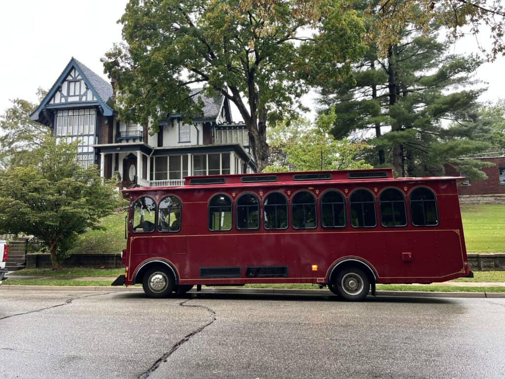 Haunted Houses in Atchison, Kansas: Guide to Ghosts - Dinkum Tribe