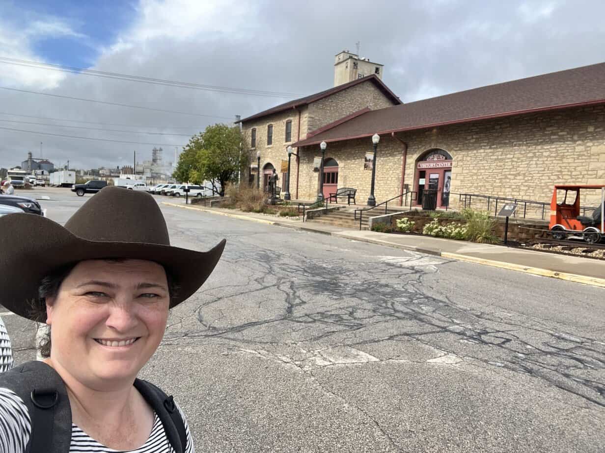 Haunted Houses in Atchison, Kansas: Guide to Ghosts - Dinkum Tribe